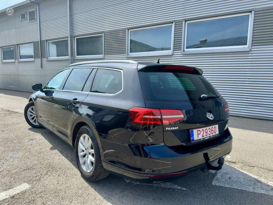Melns Volkswagen Passat 2015 Šauļi, ar dzinēja tilpumu 1.60 L un nobraukumu 232 tūkst. km par 7750 €, foto 12 vietnē AUTOMOTO.COM.LV