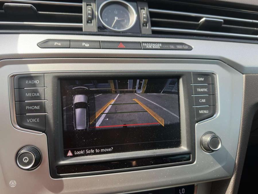 Melns Volkswagen Passat 2015 Šauļi, ar dzinēja tilpumu 1.60 L un nobraukumu 232 tūkst. km par 7750 €, foto 16 vietnē AUTOMOTO.COM.LV