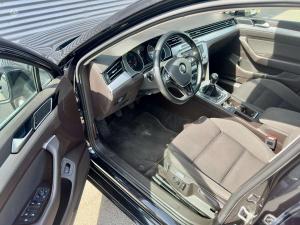 Melns Volkswagen Passat 2015 Šauļi, ar dzinēja tilpumu 1.60 L un nobraukumu 232 tūkst. km par 7750 €, foto 18 vietnē AUTOMOTO.COM.LV