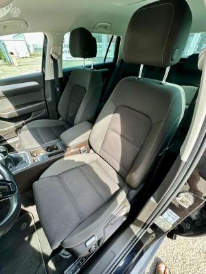 Melns Volkswagen Passat 2015 Šauļi, ar dzinēja tilpumu 1.60 L un nobraukumu 232 tūkst. km par 7750 €, foto 24 vietnē AUTOMOTO.COM.LV