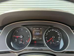 Melns Volkswagen Passat 2015 Šauļi, ar dzinēja tilpumu 1.60 L un nobraukumu 232 tūkst. km par 7750 €, foto 26 vietnē AUTOMOTO.COM.LV