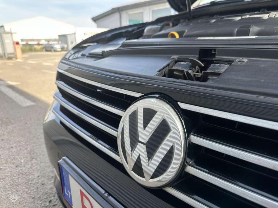 Melns Volkswagen Passat 2015 Šauļi, ar dzinēja tilpumu 1.60 L un nobraukumu 232 tūkst. km par 7750 €, foto 30 vietnē AUTOMOTO.COM.LV