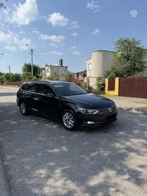Melns Volkswagen Passat 2015 Viļņa, ar dzinēja tilpumu 1.97 L un nobraukumu 500 tūkst. km par 6450 €, foto 1 vietnē AUTOMOTO.COM.LV