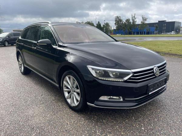 Black Volkswagen Passat 2015 in Kaunas, with an engine capacity of 1.60 L and mileage of 239 thousand km for 7750 €, photo 5 on AUTOMOTO.COM.LV
