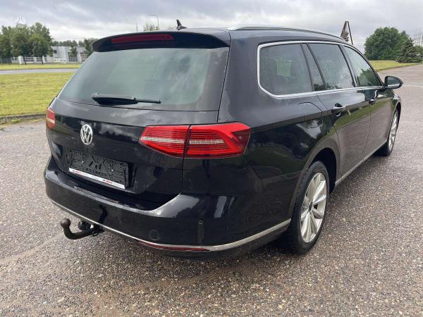 Black Volkswagen Passat 2015 in Kaunas, with an engine capacity of 1.60 L and mileage of 239 thousand km for 7750 €, photo 10 on AUTOMOTO.COM.LV