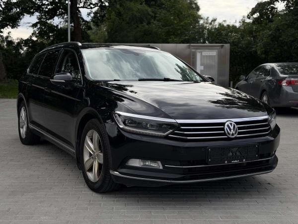 Black Volkswagen Passat 2015 in Rokiskis, with an engine capacity of 1.60 L and mileage of 340 thousand km for 6750 €, photo 3 on AUTOMOTO.COM.LV