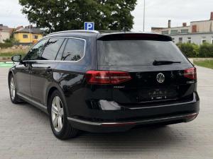 Black Volkswagen Passat 2015 in Rokiskis, with an engine capacity of 1.60 L and mileage of 340 thousand km for 6750 €, photo 8 on AUTOMOTO.COM.LV