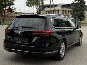 Black Volkswagen Passat 2015 in Rokiskis, with an engine capacity of 1.60 L and mileage of 340 thousand km for 6750 €, photo 9 on AUTOMOTO.COM.LV