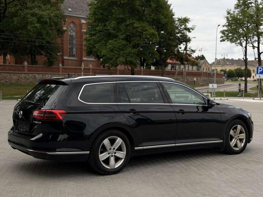 Black Volkswagen Passat 2015 in Rokiskis, with an engine capacity of 1.60 L and mileage of 340 thousand km for 6750 €, photo 11 on AUTOMOTO.COM.LV