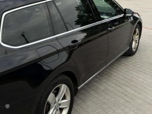Black Volkswagen Passat 2015 in Rokiskis, with an engine capacity of 1.60 L and mileage of 340 thousand km for 6750 €, photo 17 on AUTOMOTO.COM.LV