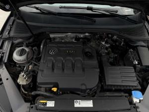 Black Volkswagen Passat 2015 in Rokiskis, with an engine capacity of 1.60 L and mileage of 340 thousand km for 6750 €, photo 43 on AUTOMOTO.COM.LV