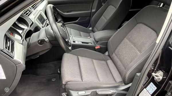 Melns Volkswagen Passat 2015 Ukmergė, ar dzinēja tilpumu 1.60 L un nobraukumu 248 tūkst. km par 7300 €, foto 9 vietnē AUTOMOTO.COM.LV