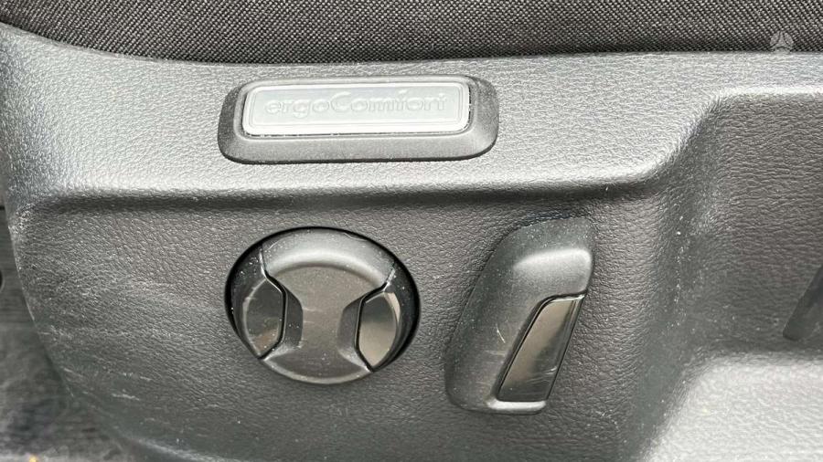 Melns Volkswagen Passat 2015 Ukmergė, ar dzinēja tilpumu 1.60 L un nobraukumu 248 tūkst. km par 7300 €, foto 11 vietnē AUTOMOTO.COM.LV