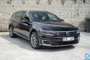 Black Volkswagen Passat 2015 in Liepaja, with an engine capacity of 1.40 L and mileage of 271 thousand km for 14800 €, photo  on AUTOMOTO.COM.LV