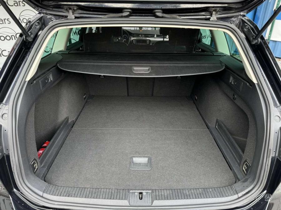 Black Volkswagen Passat 2015 in Vilnius, with an engine capacity of 2.00 L and mileage of 278 thousand km for 9500 €, photo 23 on AUTOMOTO.COM.LV