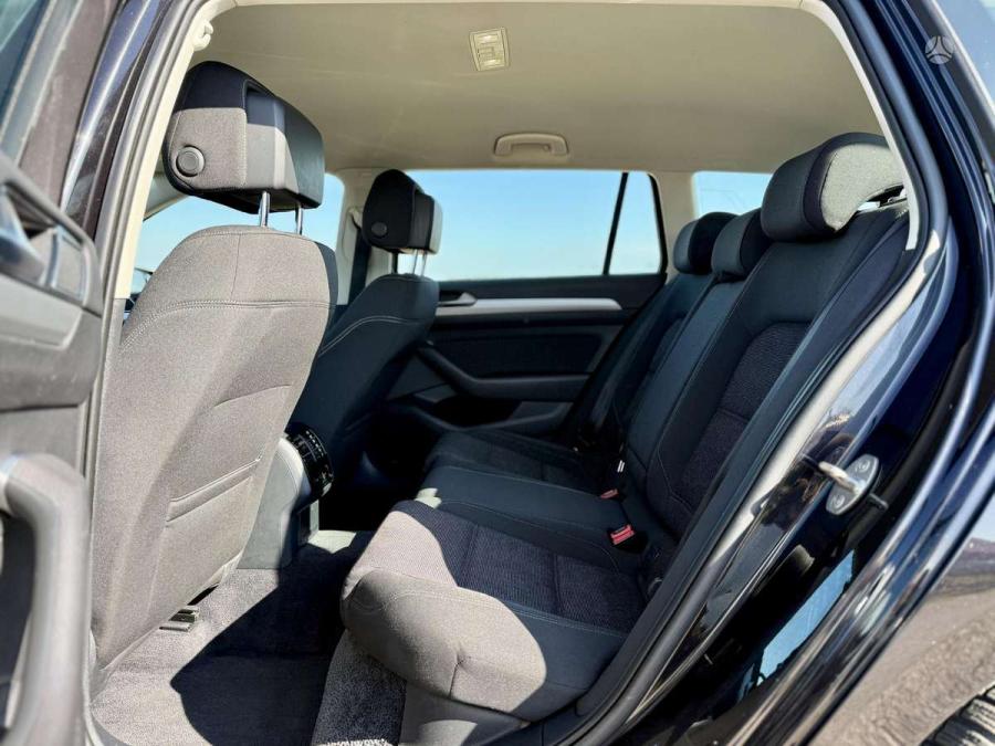 Melns Volkswagen Passat 2015 Šauļi, ar dzinēja tilpumu 1.97 L un nobraukumu 255 tūkst. km par 8700 €, foto 20 vietnē AUTOMOTO.COM.LV