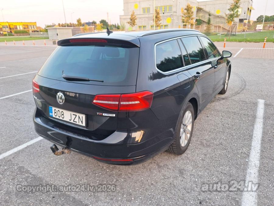 Melns Volkswagen Passat 2015 Tartu, ar dzinēja tilpumu 1.60 L un nobraukumu 297 tūkst. km par 7700 €, foto 12 vietnē AUTOMOTO.COM.LV