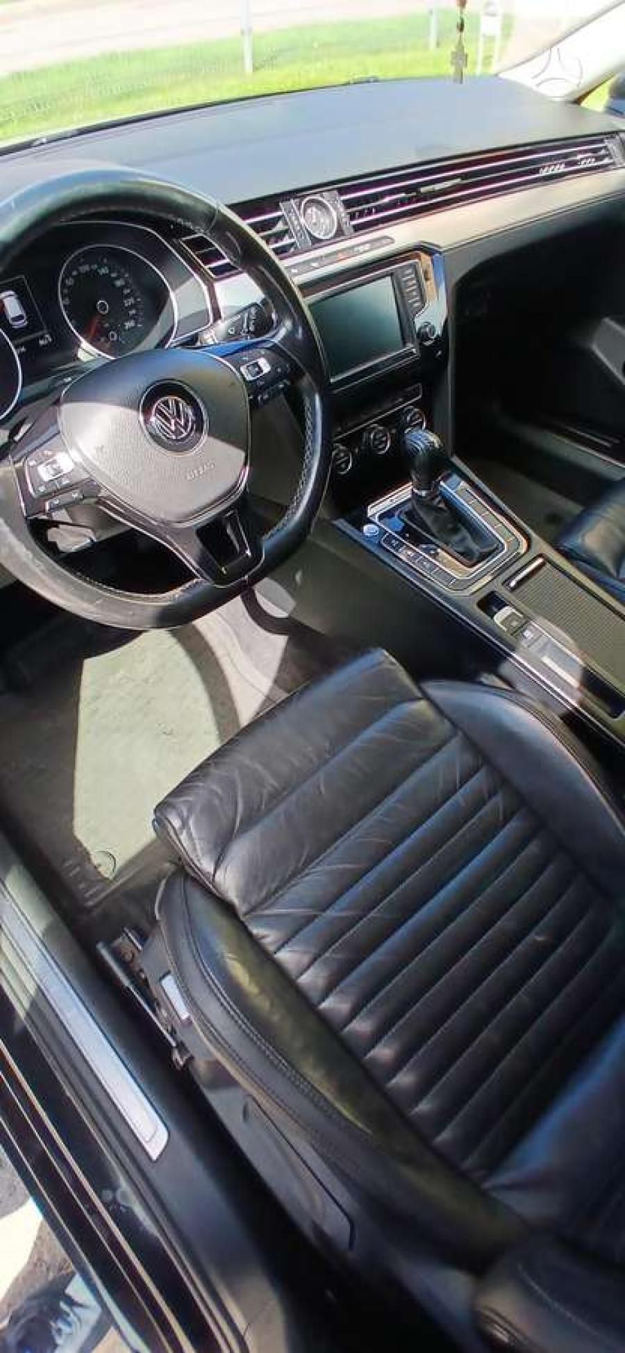 Melns Volkswagen Passat 2015 Šauļi, ar dzinēja tilpumu 2.00 L un nobraukumu 293 tūkst. km par 10900 €, foto 16 vietnē AUTOMOTO.COM.LV