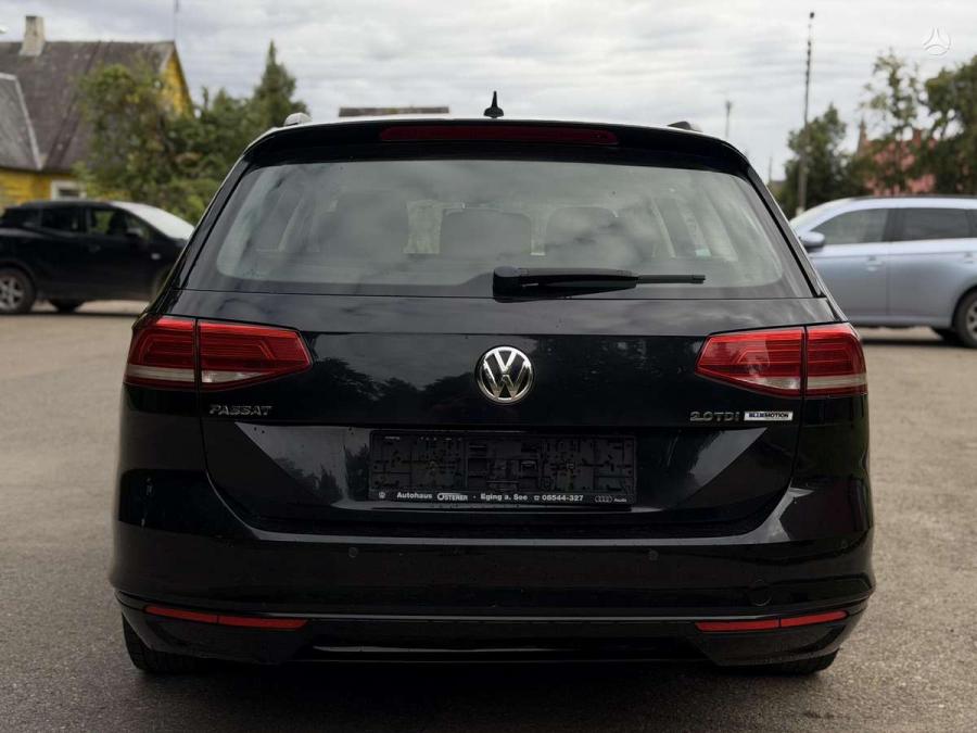 Black Volkswagen Passat 2015 in Rokiskis, with an engine capacity of 1.97 L and mileage of 268 thousand km for 7450 €, photo 12 on AUTOMOTO.COM.LV