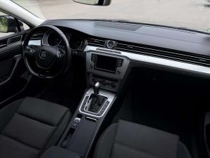 Black Volkswagen Passat 2015 in Rokiskis, with an engine capacity of 1.97 L and mileage of 268 thousand km for 7450 €, photo 20 on AUTOMOTO.COM.LV