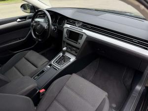 Black Volkswagen Passat 2015 in Rokiskis, with an engine capacity of 1.97 L and mileage of 268 thousand km for 7450 €, photo 22 on AUTOMOTO.COM.LV