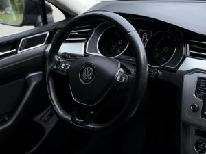 Black Volkswagen Passat 2015 in Rokiskis, with an engine capacity of 1.97 L and mileage of 268 thousand km for 7450 €, photo 24 on AUTOMOTO.COM.LV