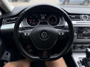 Black Volkswagen Passat 2015 in Rokiskis, with an engine capacity of 1.97 L and mileage of 268 thousand km for 7450 €, photo 40 on AUTOMOTO.COM.LV