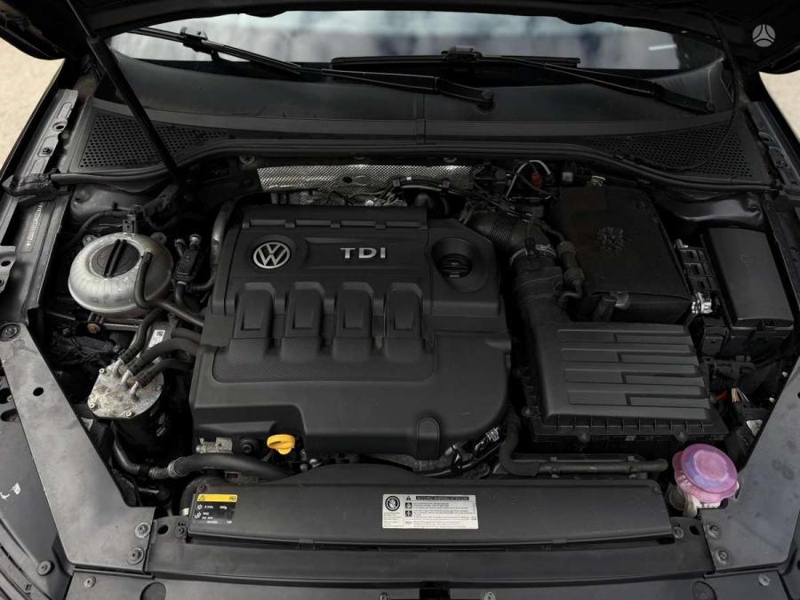 Black Volkswagen Passat 2015 in Rokiskis, with an engine capacity of 1.97 L and mileage of 268 thousand km for 7450 €, photo 46 on AUTOMOTO.COM.LV