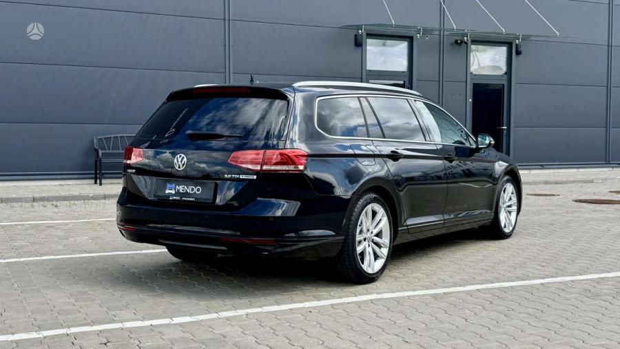 Melns Volkswagen Passat 2015 Viļņa, ar dzinēja tilpumu 1.97 L un nobraukumu 250 tūkst. km par 9990 €, foto 3 vietnē AUTOMOTO.COM.LV