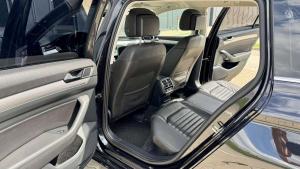 Melns Volkswagen Passat 2015 Viļņa, ar dzinēja tilpumu 1.97 L un nobraukumu 250 tūkst. km par 9990 €, foto 18 vietnē AUTOMOTO.COM.LV