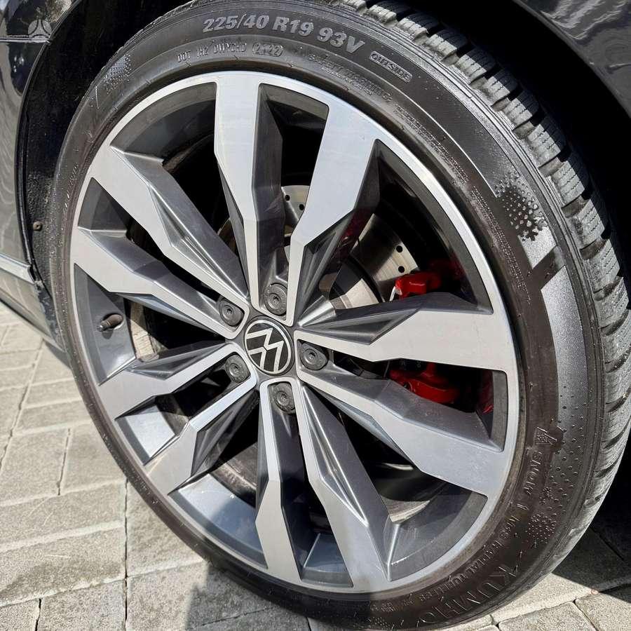 Melns Volkswagen Passat 2015 Kaišiadorys, ar dzinēja tilpumu 1.97 L un nobraukumu 208 tūkst. km par 15500 €, foto 22 vietnē AUTOMOTO.COM.LV