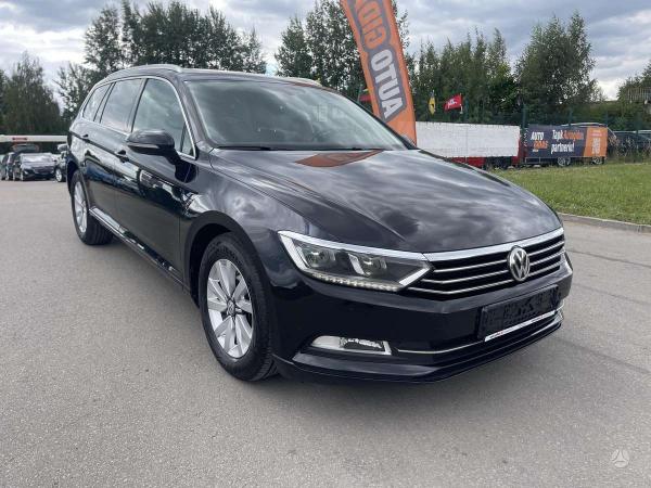 Black Volkswagen Passat 2015 in Kaunas, with an engine capacity of 1.60 L and mileage of 241 thousand km for 7550 €, photo 1 on AUTOMOTO.COM.LV