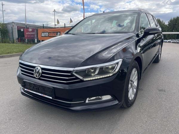 Black Volkswagen Passat 2015 in Kaunas, with an engine capacity of 1.60 L and mileage of 241 thousand km for 7550 €, photo 5 on AUTOMOTO.COM.LV