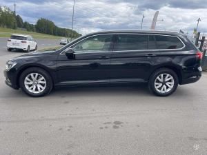 Black Volkswagen Passat 2015 in Kaunas, with an engine capacity of 1.60 L and mileage of 241 thousand km for 7550 €, photo 9 on AUTOMOTO.COM.LV