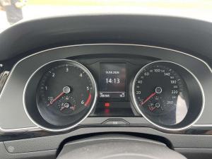 Black Volkswagen Passat 2015 in Kaunas, with an engine capacity of 1.60 L and mileage of 241 thousand km for 7550 €, photo 21 on AUTOMOTO.COM.LV