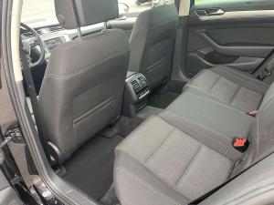 Black Volkswagen Passat 2015 in Kaunas, with an engine capacity of 1.60 L and mileage of 241 thousand km for 7550 €, photo 25 on AUTOMOTO.COM.LV
