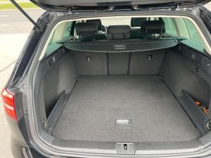 Black Volkswagen Passat 2015 in Kaunas, with an engine capacity of 1.60 L and mileage of 241 thousand km for 7550 €, photo 33 on AUTOMOTO.COM.LV