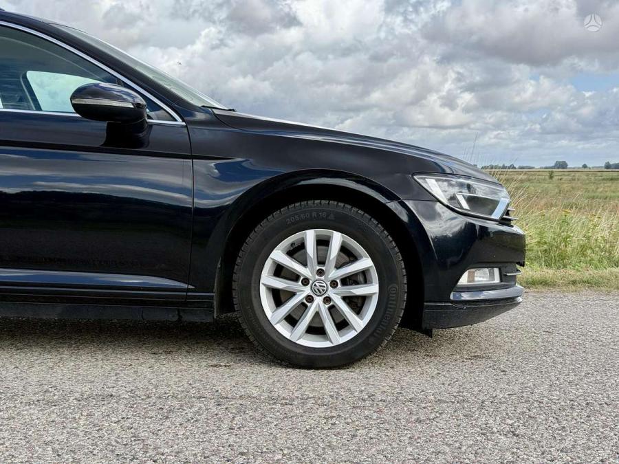 Melns Volkswagen Passat 2015 Vilkaviškis, ar dzinēja tilpumu 1.97 L un nobraukumu 255 tūkst. km par 8700 €, foto 8 vietnē AUTOMOTO.COM.LV
