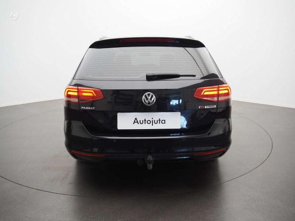 Melns Volkswagen Passat 2015 Viļņa, ar dzinēja tilpumu 1.40 L un nobraukumu 202 tūkst. km par 7500 €, foto 5 vietnē AUTOMOTO.COM.LV