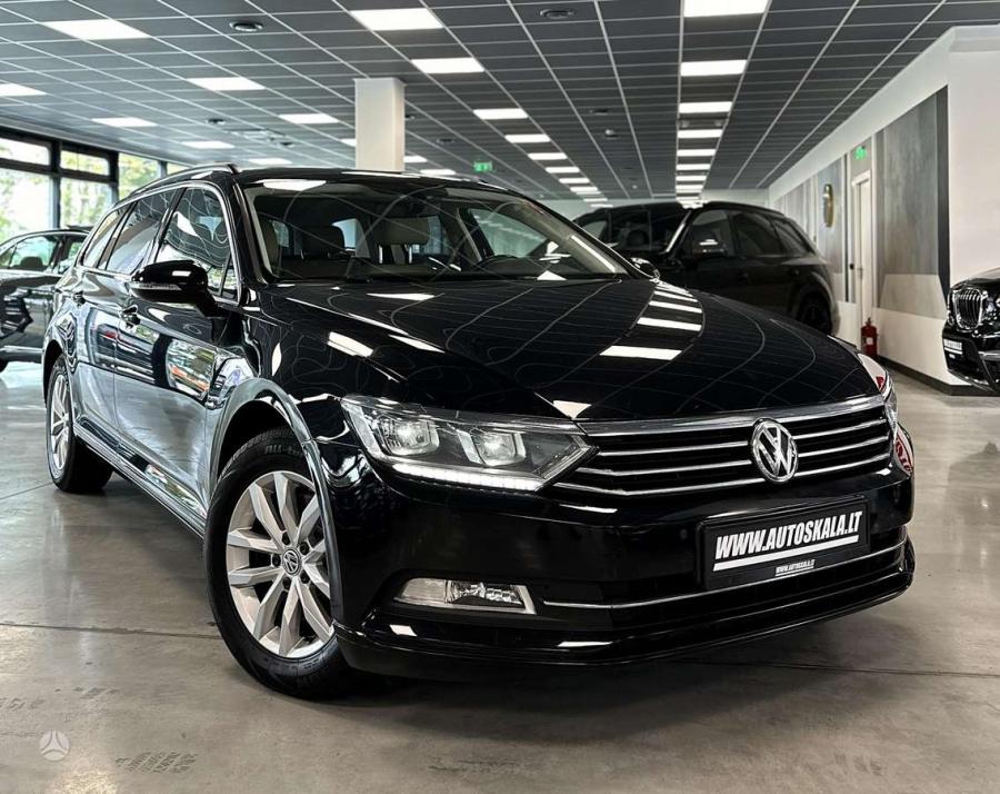Melns Volkswagen Passat 2015 Klaipėda, ar dzinēja tilpumu 1.60 L un nobraukumu 297 tūkst. km par 7950 €, foto 1 vietnē AUTOMOTO.COM.LV