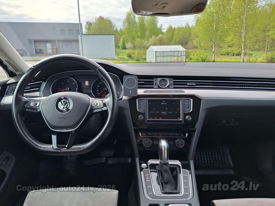Melns Volkswagen Passat 2015 Paide, ar dzinēja tilpumu 2.00 L un nobraukumu 275 tūkst. km par 8500 €, foto 12 vietnē AUTOMOTO.COM.LV