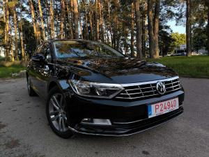 Black Volkswagen Passat 2015 in Vilnius, with an engine capacity of 1.97 L and mileage of 266 thousand km for 8450 €, photo 3 on AUTOMOTO.COM.LV