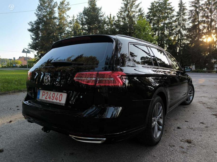 Black Volkswagen Passat 2015 in Vilnius, with an engine capacity of 1.97 L and mileage of 266 thousand km for 8450 €, photo 13 on AUTOMOTO.COM.LV