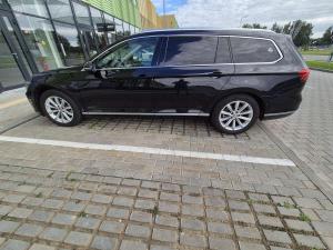 Черный Фольксваген Пассат 2015 в Вильнюс, объемом двигателя 1.97 л и пробегом 224 тыс. км за 8800 €, фото 14 на AUTOMOTO.COM.LV