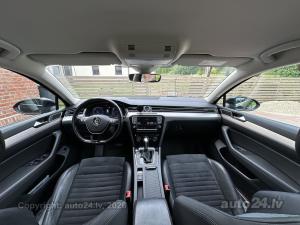 Black Volkswagen Passat 2015 in Viljandi, with an engine capacity of 2.00 L and mileage of 215 thousand km for 11900 €, photo 10 on AUTOMOTO.COM.LV