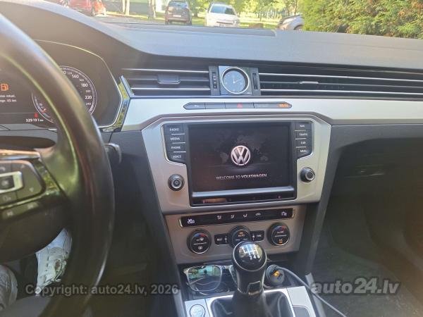 Фольксваген Пассат 2015 в Таллин на AUTOMOTO.COM.LV Черный Фольксваген Пассат 2015 в Таллин, объемом двигателя 1.60 л и пробегом 0 тыс. км за 5300 €, фото 8 на AUTOMOTO.COM.LV