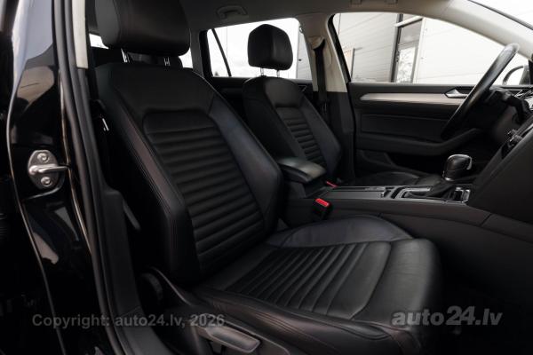 Black Volkswagen Passat 2015 in Tartu, with an engine capacity of 2.00 L and mileage of 270 thousand km for 11990 €, photo 9 on AUTOMOTO.COM.LV