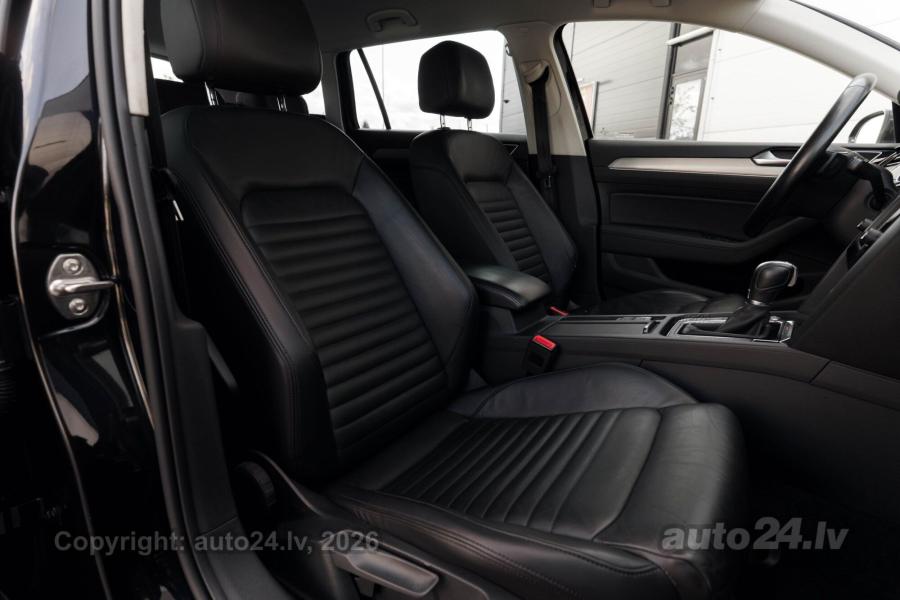 Black Volkswagen Passat 2015 in Tartu, with an engine capacity of 2.00 L and mileage of 270 thousand km for 11990 €, photo 9 on AUTOMOTO.COM.LV