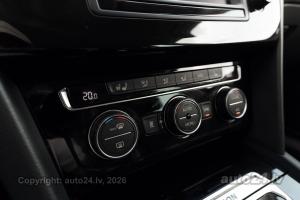 Black Volkswagen Passat 2015 in Tartu, with an engine capacity of 2.00 L and mileage of 270 thousand km for 11990 €, photo 15 on AUTOMOTO.COM.LV