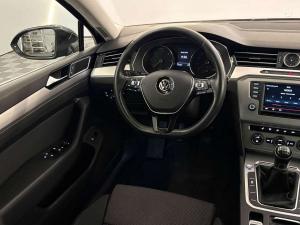 Melns Volkswagen Passat 2015 Marijampole, ar dzinēja tilpumu 1.97 L un nobraukumu 306 tūkst. km par 7999 €, foto 14 vietnē AUTOMOTO.COM.LV